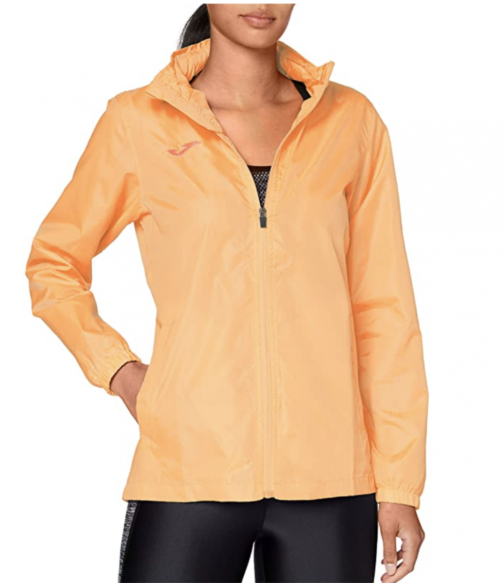 Las 8 mejores chaquetas impermeables de mujer | tusencuestas.com 【2025】